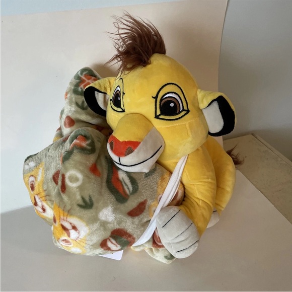 Disney | Other | Disney Simba Plush And Throw Set Nwt The Lion King 5 X ...